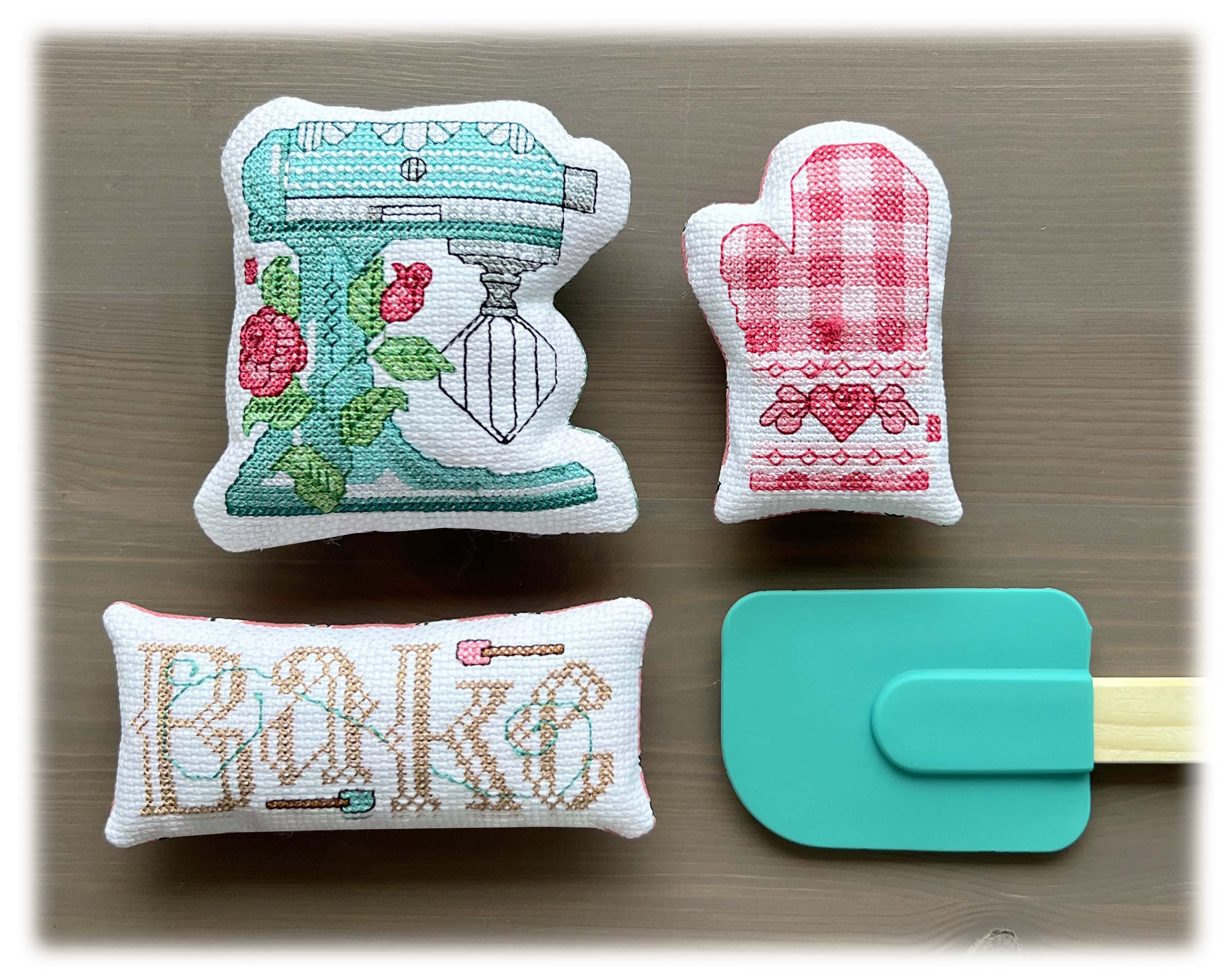 Machine Embroidery Designs, Patterns, & Formats