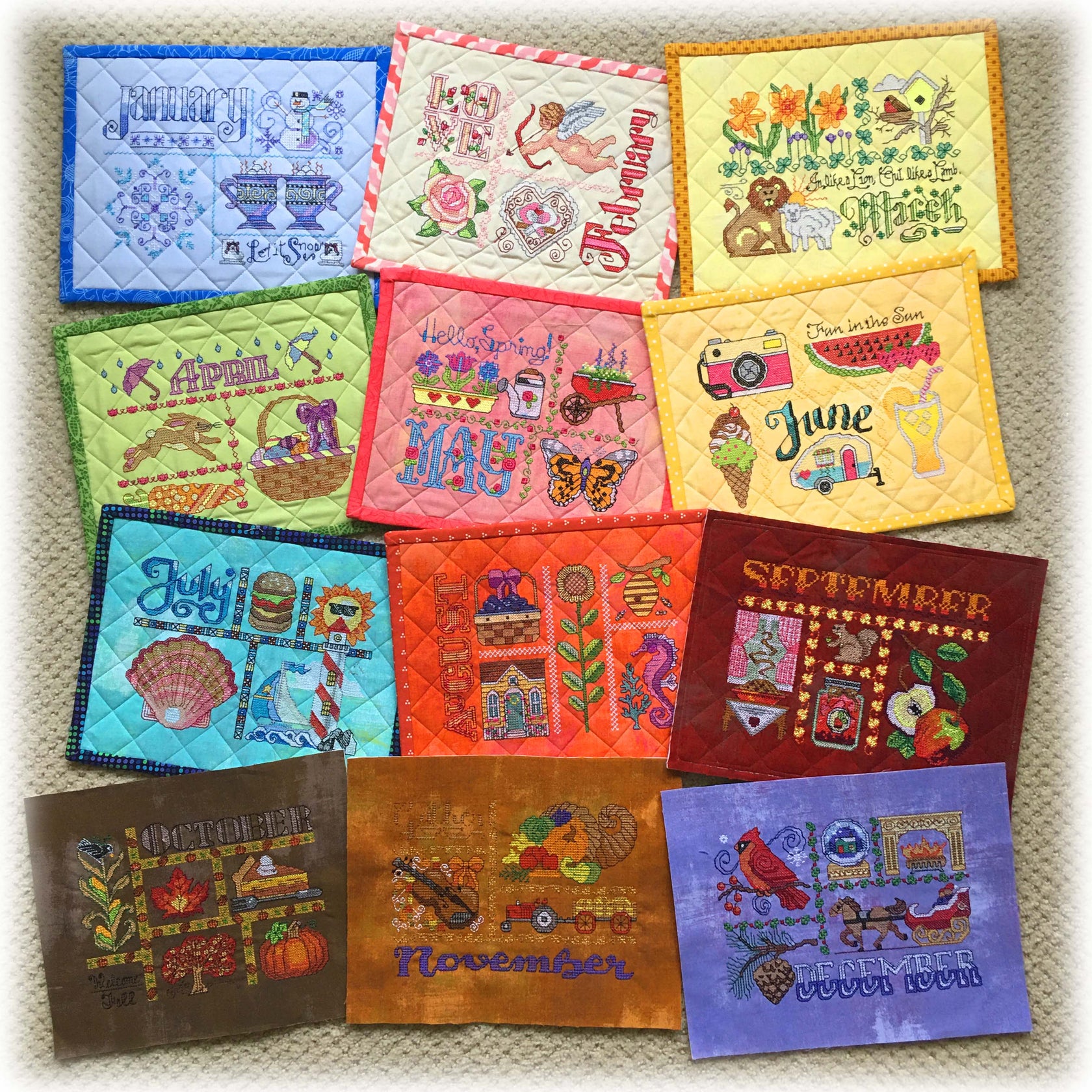 January Mug Rug | Machine Embroidery Design