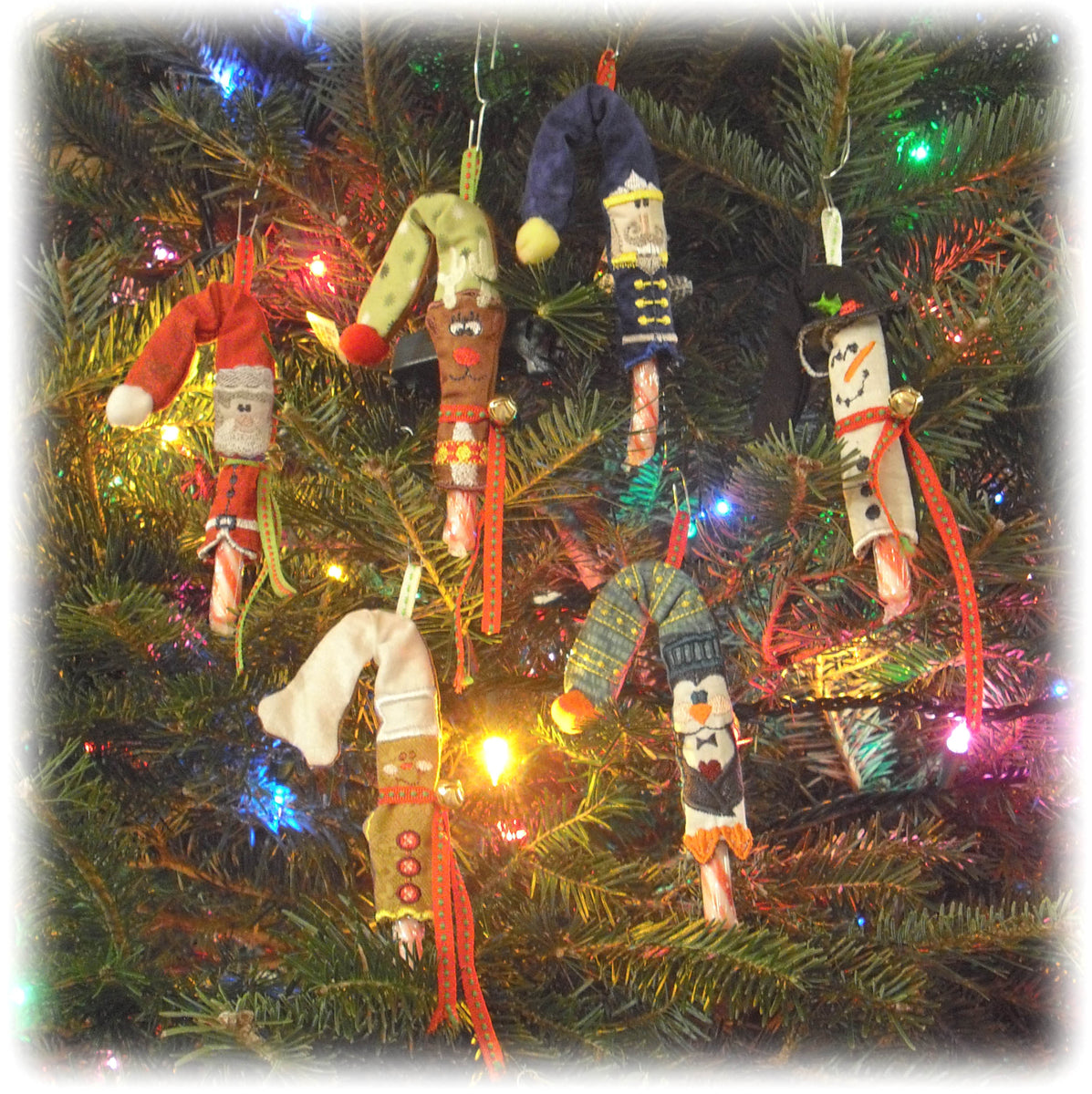 Candy Cane Characters | Machine Embroidery Ornament