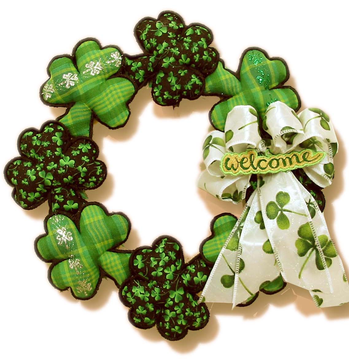 Irish Welcome Wreath | Machine Embroidery Design